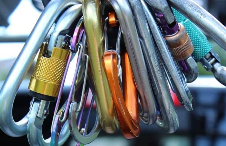 What's the Difference Between a Carabiner and a Snap Hook? - Survival ...