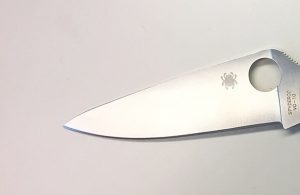 What is VG-10 Steel? | 4 Key Features - Survival Freedom