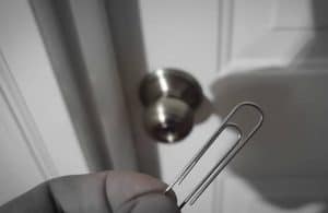 How to Pick a Lock With a Paper Clip | An Easy 7 Step Guide - Survival ...