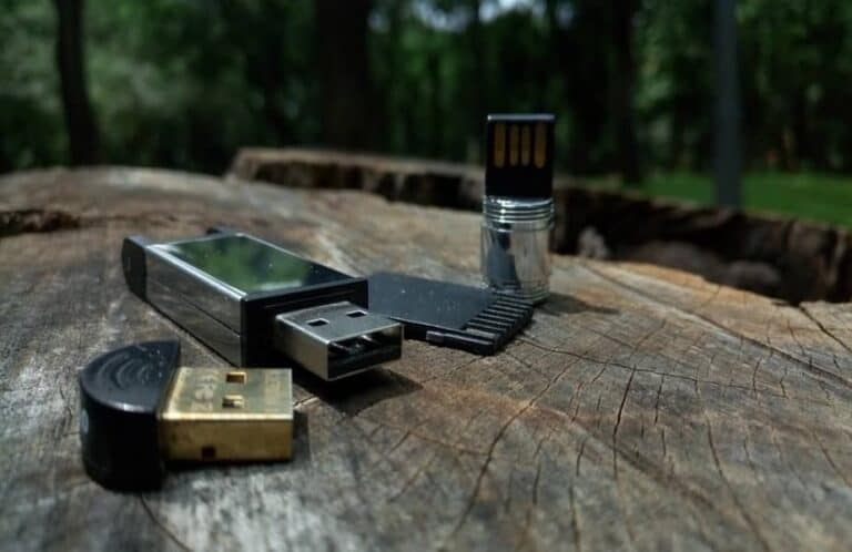 How to Store and Protect Flash Drives - Survival Freedom