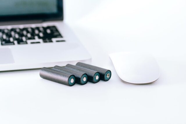 The Best Type of Batteries for a Wireless Mouse - Survival Freedom