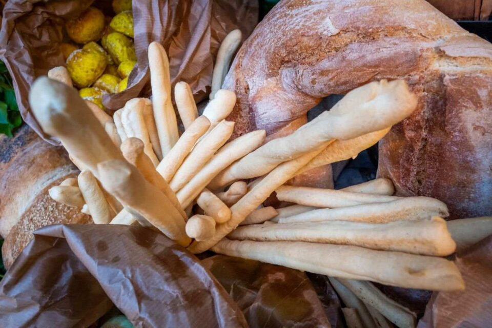 The 10 Best Substitutes For French Bread - Survival Freedom