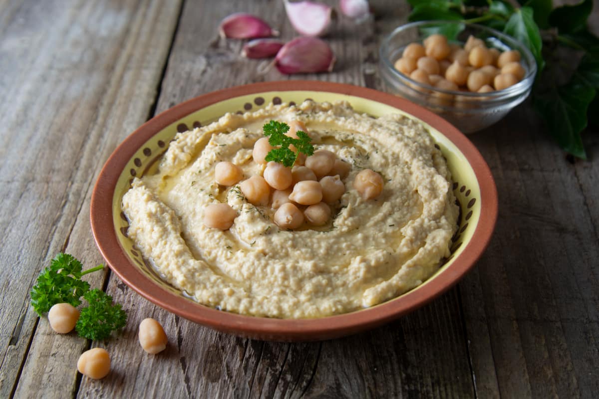 How To Fix Grainy Hummus (And Avoid It Next Time) - Survival Freedom