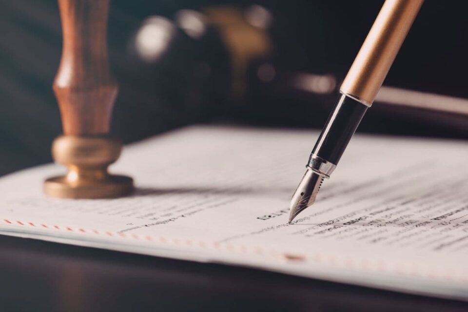 The 7 Best Ways To Remove Ink From Paper - Survival Freedom