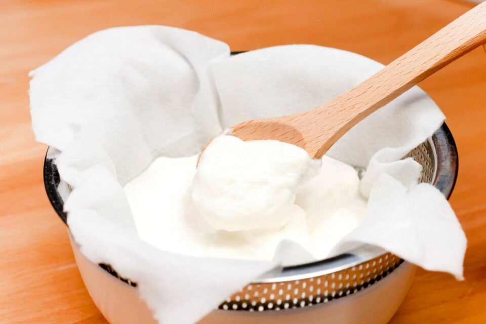 Why Did My Homemade Yogurt Get Grainy? (4 Ways to Fix It) - Survival ...
