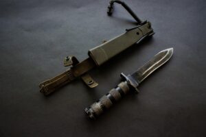 What Is a Classic Ka-Bar Knife? (And Why It’s So Good) - Survival Freedom