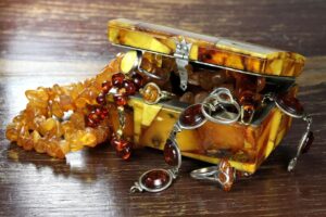 How Much Does Amber Cost? (With Detailed Value Charts) - Survival Freedom