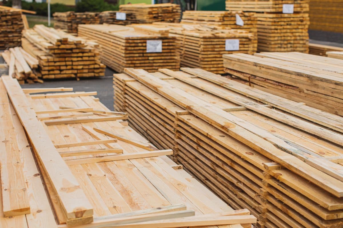 The 4 Cheapest Places To Buy Lumber - Survival Freedom